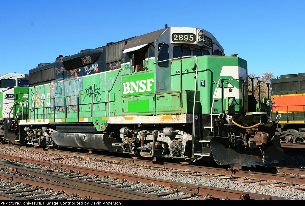 BNSF 2895
